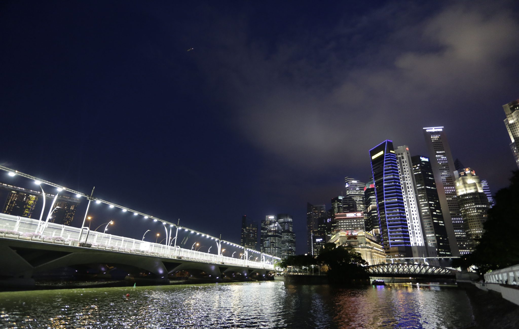 Esplanade Drive by CBD skyline | MOTOSPORTS TRAVEL
